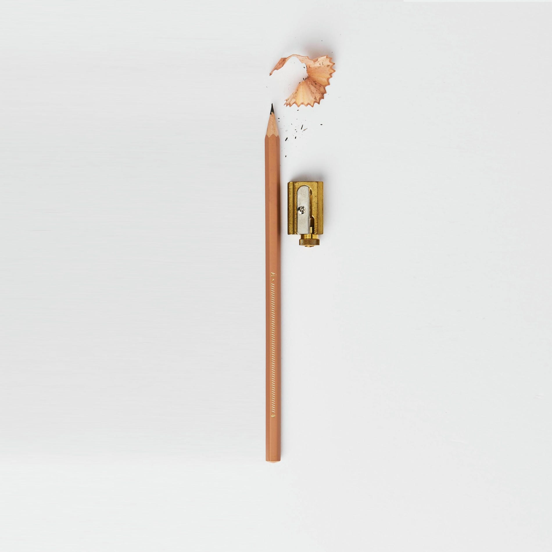 Rust Single Grade B Pencil – katieleamon